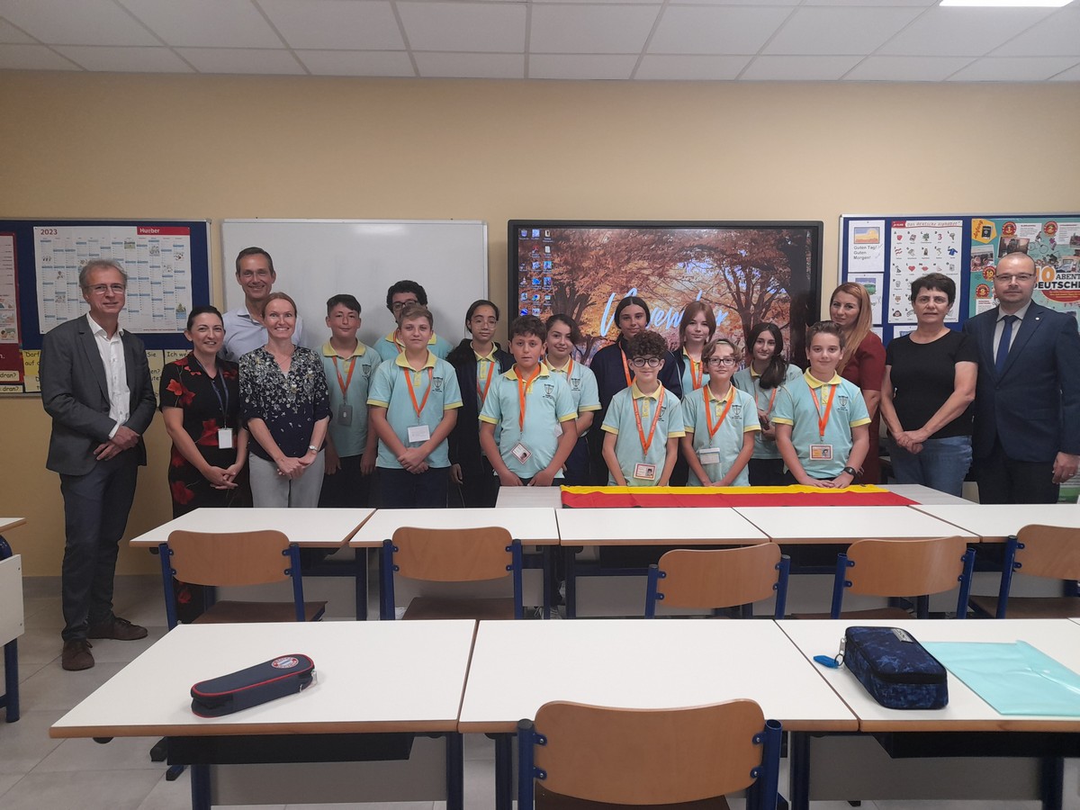 Pasch Initiative at School - St Thomas More College